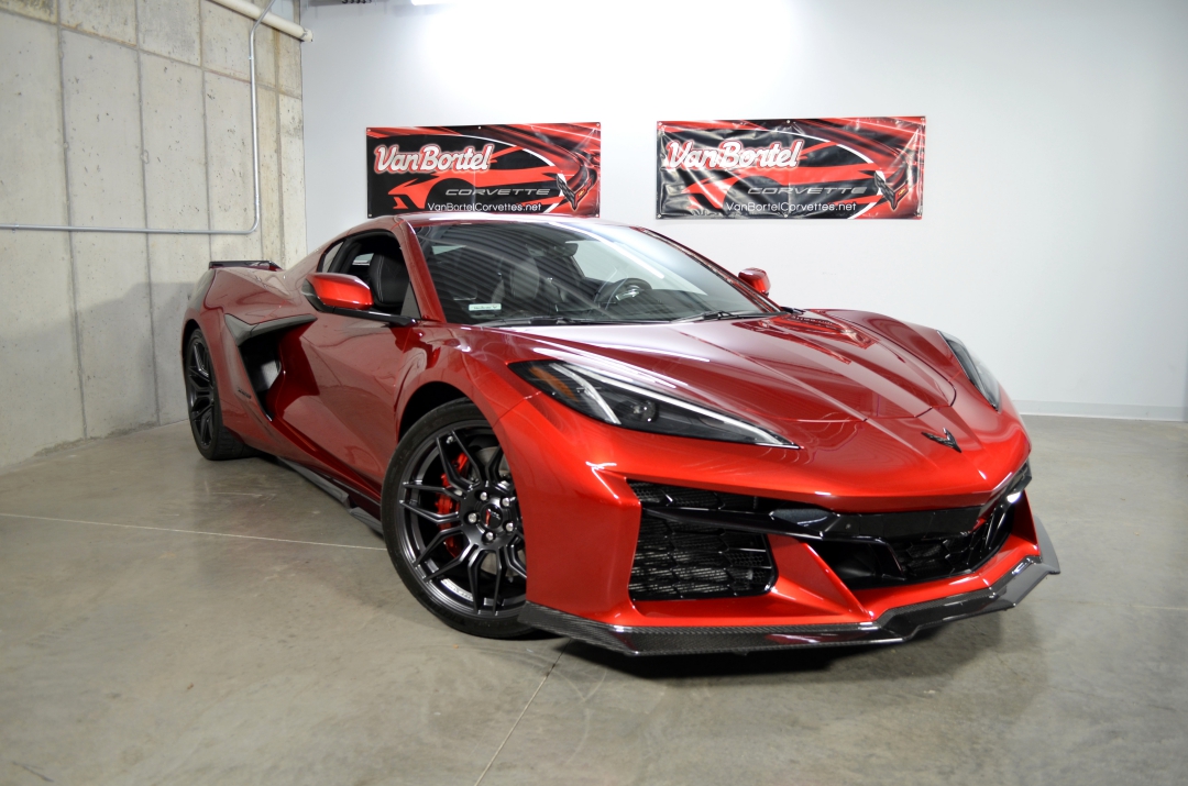 V12282A 2023 Corvette Z06 Coupe Red Mist Metallic - Van Bortel Corvette