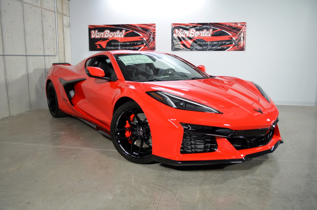 V12414 2026 Corvette Z06 Coupe Torch Red - Van Bortel Corvette